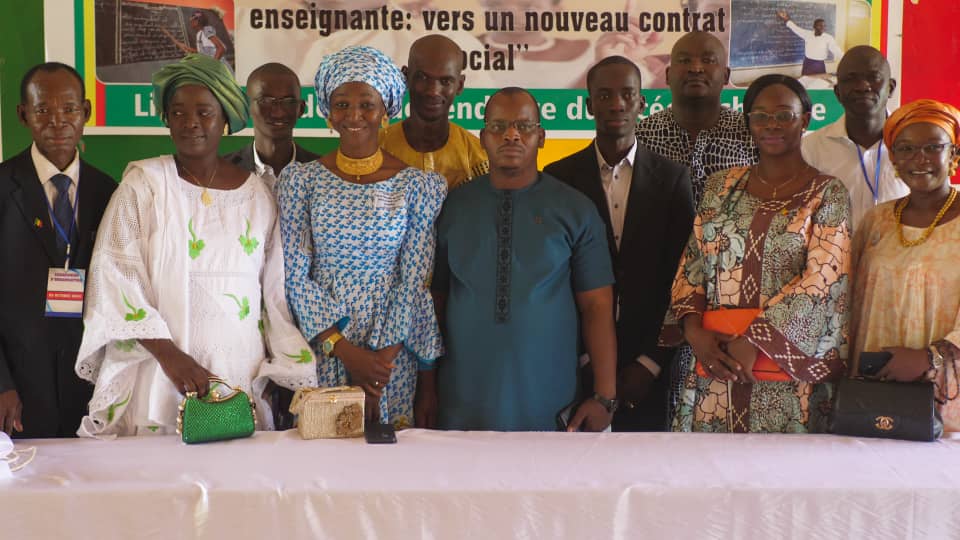 Célébration de l’Enseignant: Promouvoir un Nouveau Contrat Social ...
